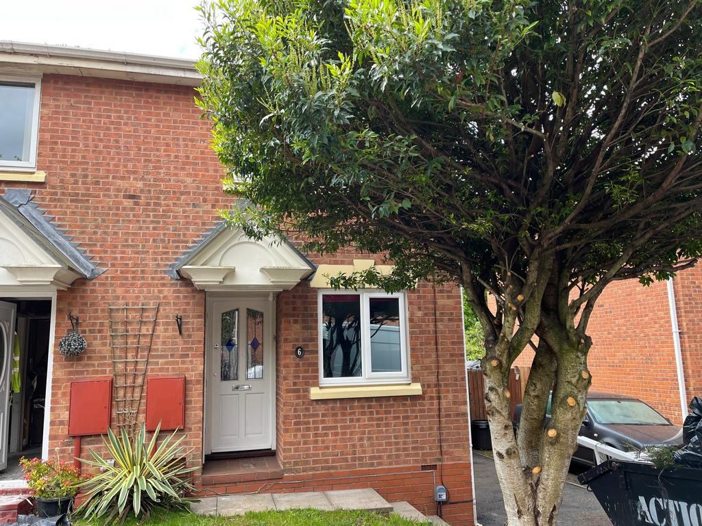 Kestrel Close, Erdington, Birmingham 2 bed semi-detached house - £750 ...