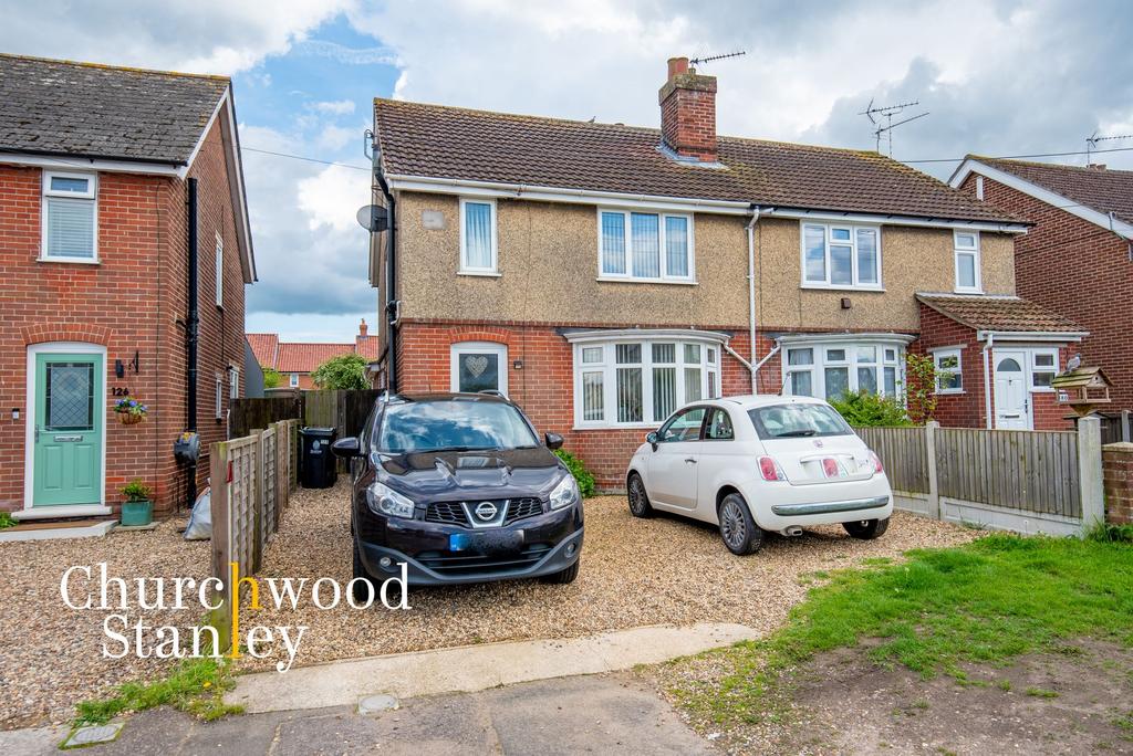 Long Road, Lawford, CO11 3 bed semi-detached house for sale - £335,000