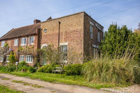 Houses for sale in Marshside, Kent | OnTheMarket