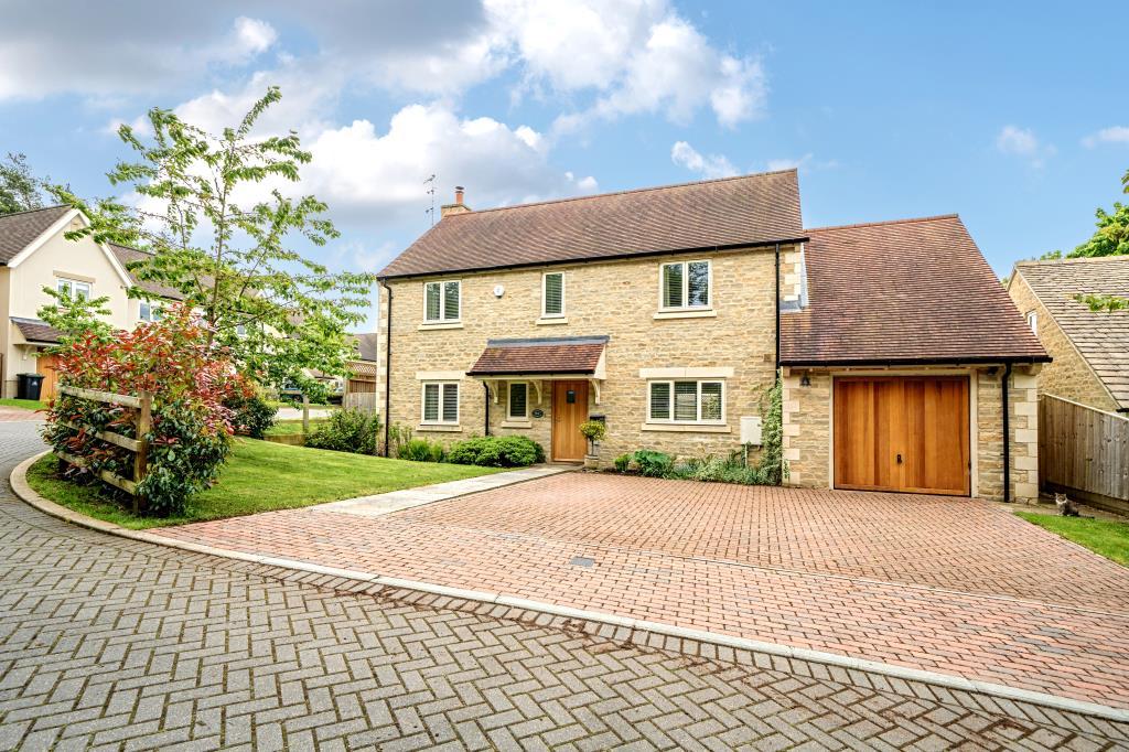 Charlbury, Oxfordshire, OX7 4 bed detached house - £800,000