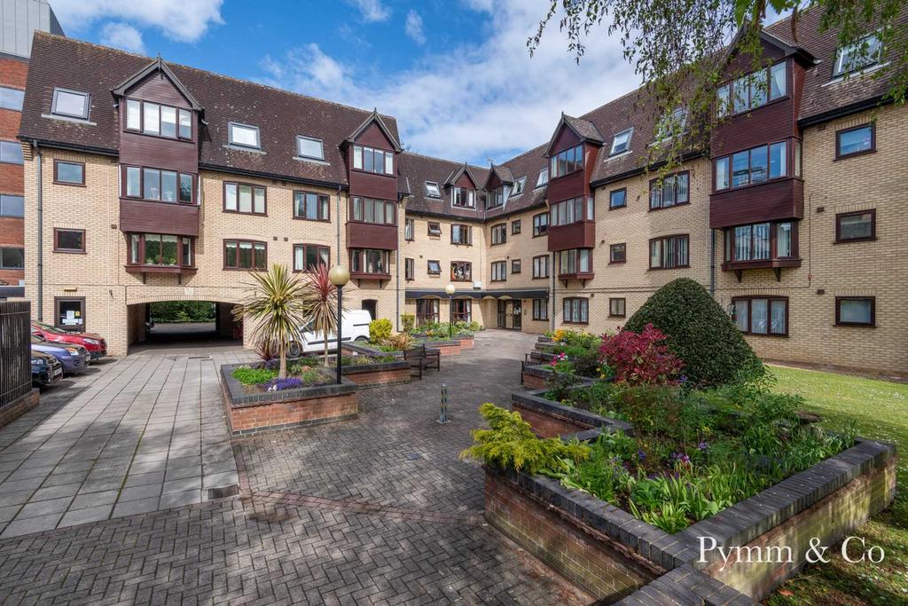 Cavendish Court, Recorder Road... 1 bed retirement property - £75,000