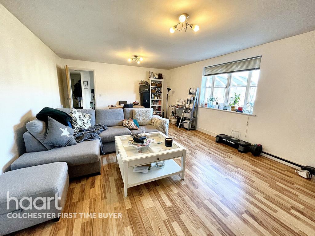 Propelair Way, Colchester 2 bed apartment - £190,000