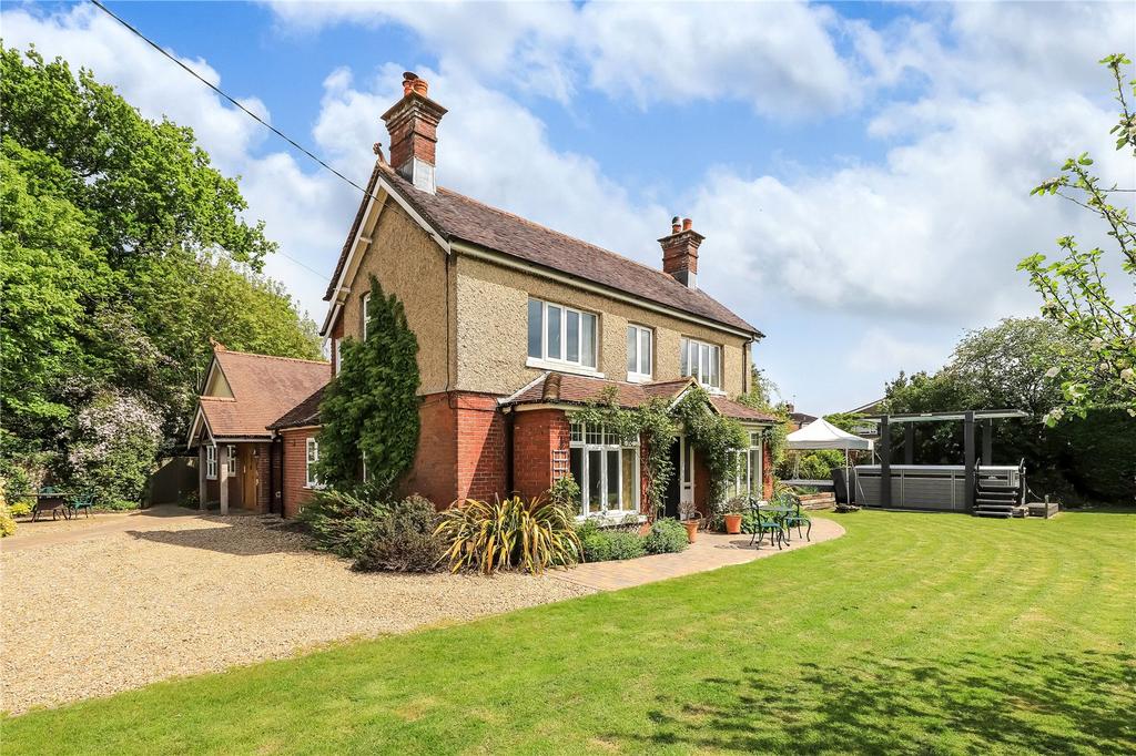 Testwood Avenue, Totton, Southampton... 5 bed detached house - £1,200,000