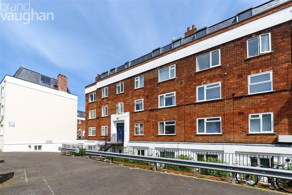 Devonian Court, Park Crescent Place, Brighton, East Sussex, BN2 2 bed ...