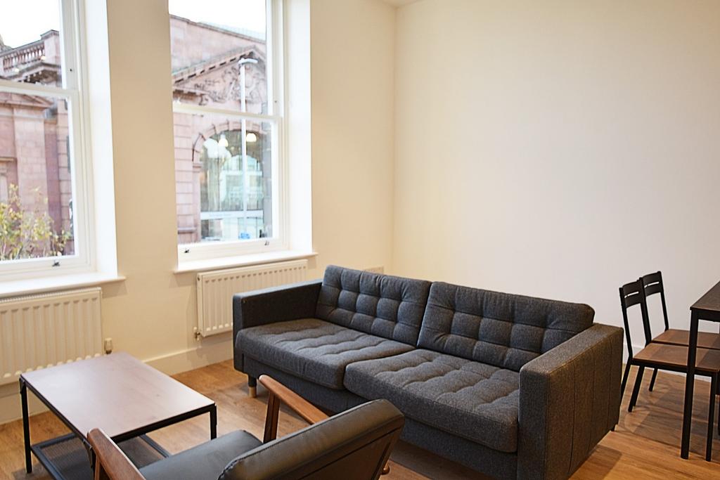 Station Street, Nottingham... 1 bed apartment - £895 pcm (£207 pw)