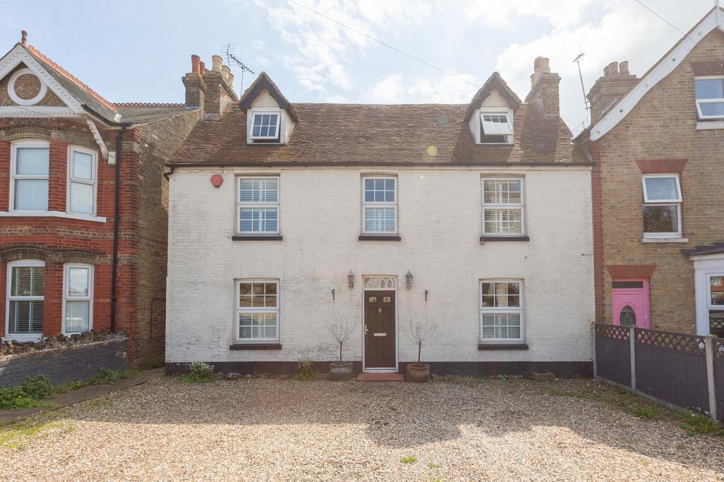 Canterbury Road, Margate, CT9 6 bed semi-detached house - £550,000