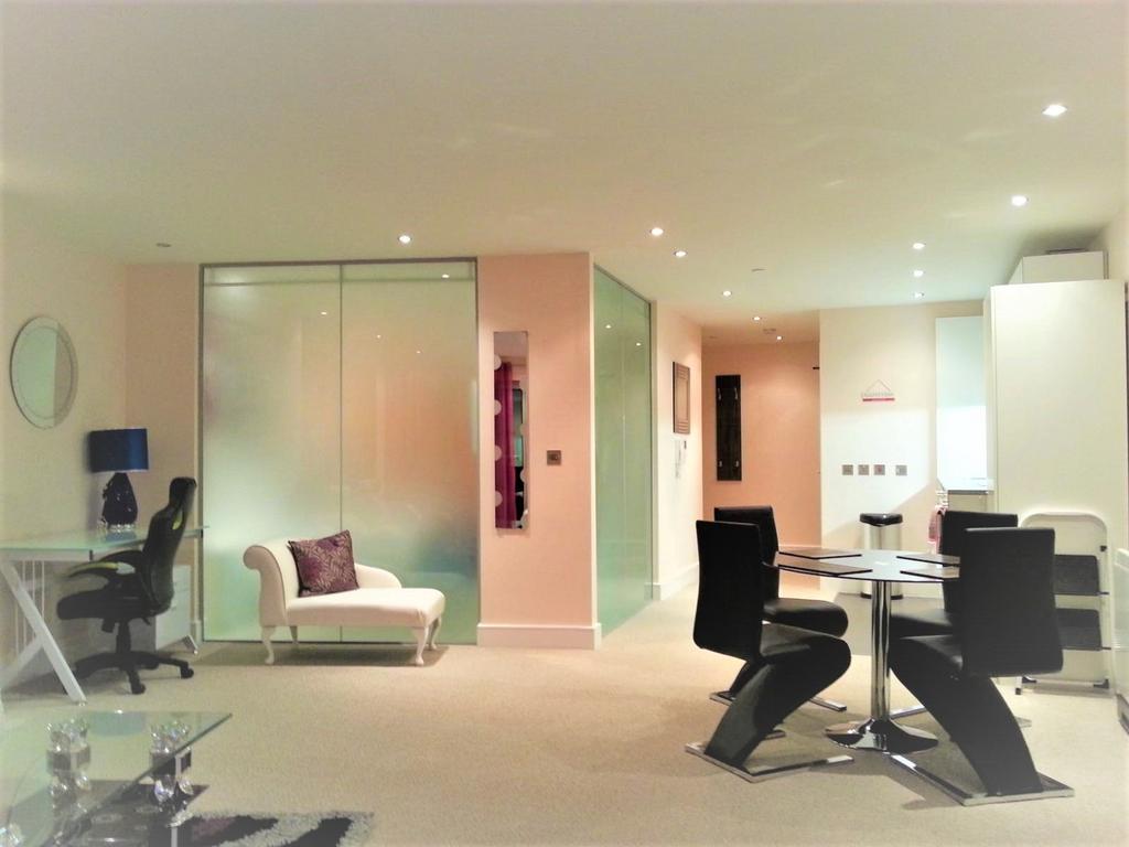 41 Talbot Street, Nottingham NG1 1 bed apartment - £1,225 pcm (£283 pw)