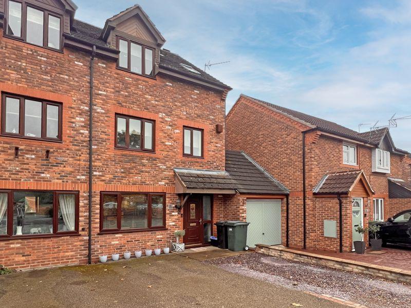 Severn Street, Bridgnorth WV15 4 bed townhouse - £270,000