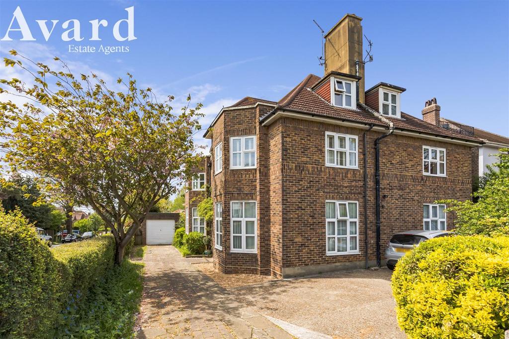 Dyke Road, Hove BN3 3 bed apartment - £830,000
