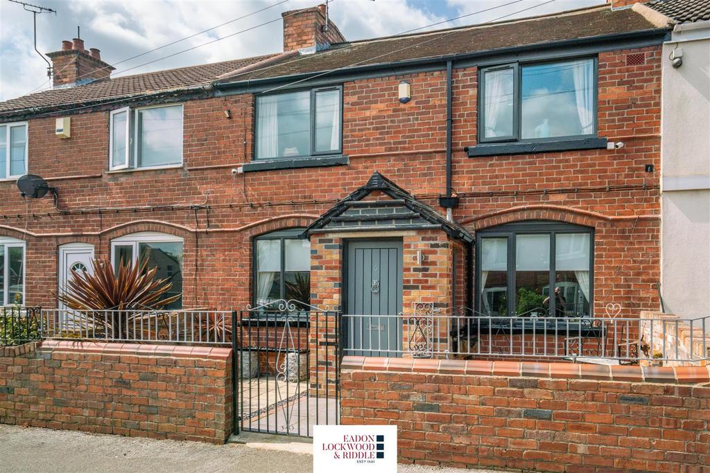 Tennyson Road, Maltby, Rotherham 4 bed terraced house for sale - £130,000