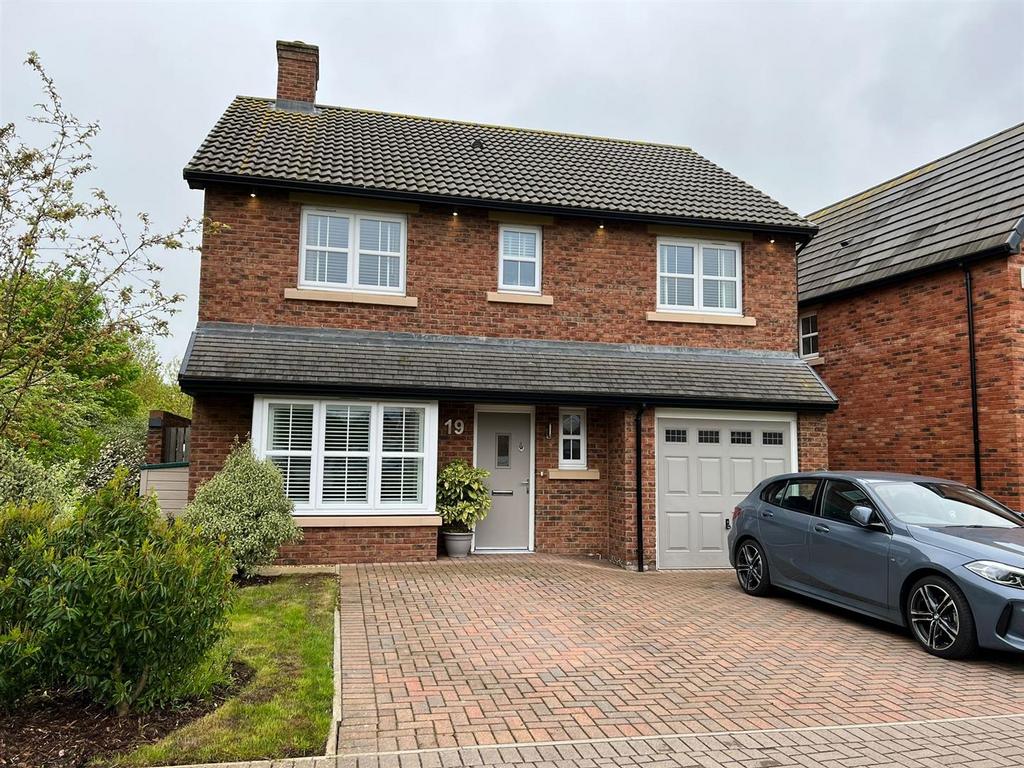 Goosepool Way, Middleton St. George, Darlington 4 bed detached house ...