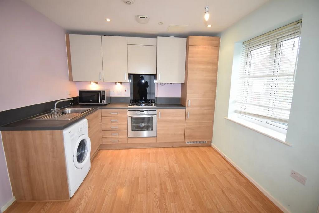 Springhead Parkway, Northfleet DA11 1 bed flat - £1,000 pcm (£231 pw)
