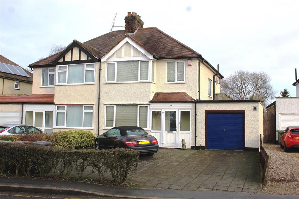 Mutton Lane, Potters Bar EN6 3 bed semi-detached house - £585,000