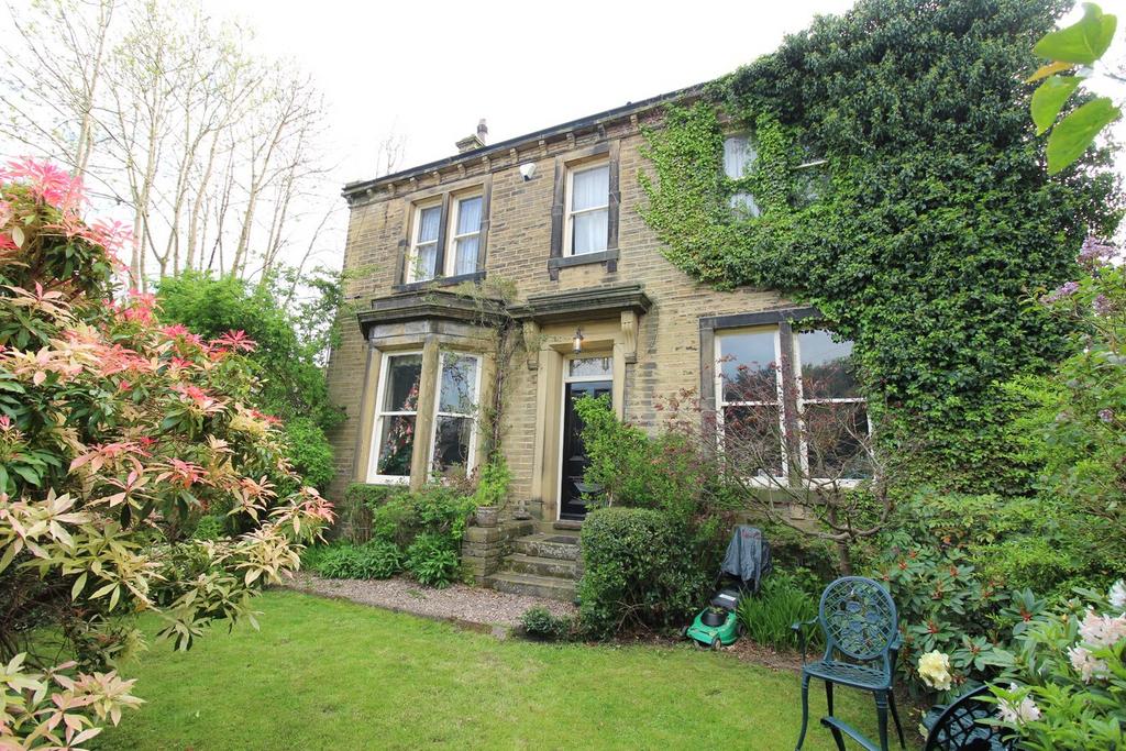 Station Road, Oxenhope, Keighley, BD22 4 bed detached house - £495,000