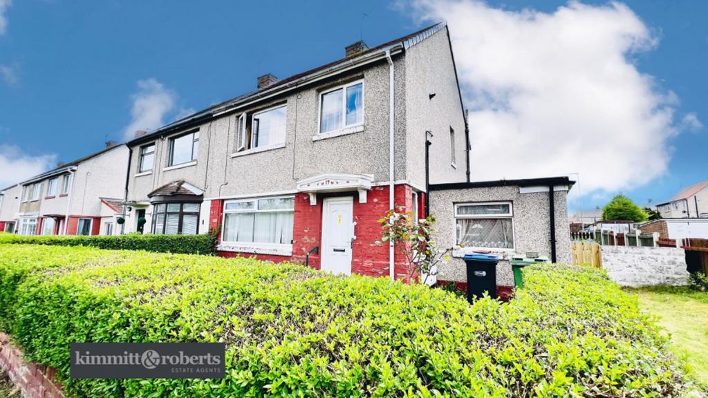 Enfield Road, Seaham, Durham, SR7 3 bed semi-detached house - £90,000
