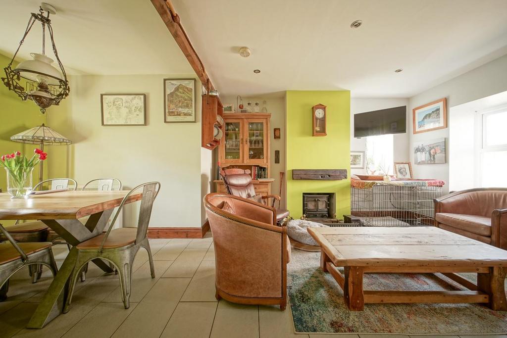 Detached cottage in the village of Claverham 5 bed detached house for ...