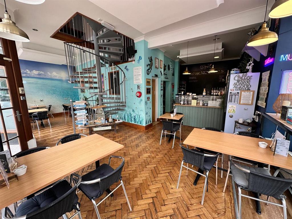Cowell Street, Llanelli Cafe - £39,995