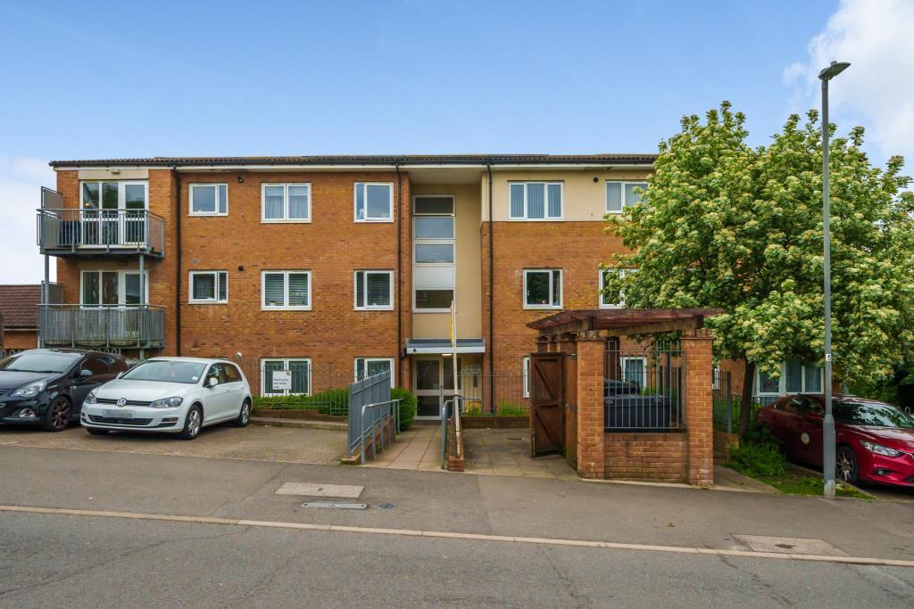 High Wycombe, Buckinghamshire, HP13 1 bed flat for sale - £185,000