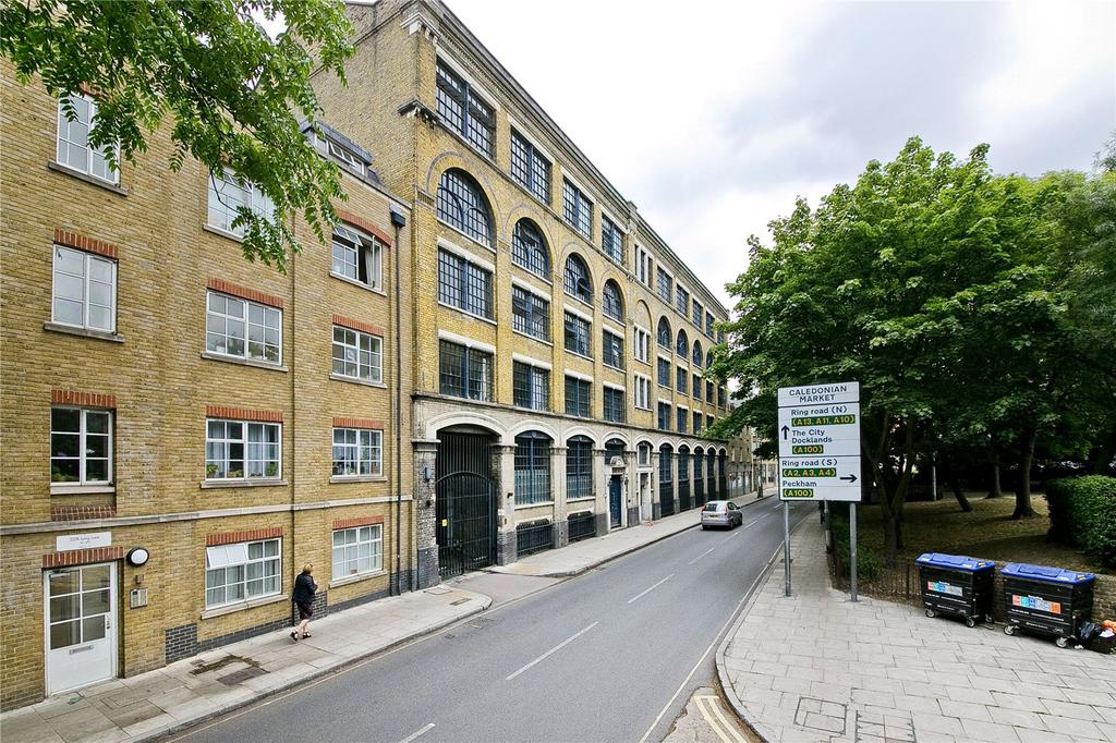 Tanners Yard, 239 Long Lane, London 3 bed flat - £900,000