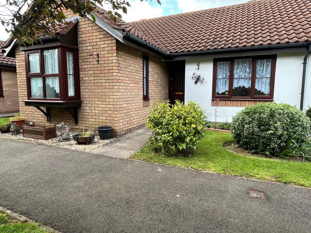 Meridian Court, Singleton, Ashford, TN23 2 bed terraced bungalow for ...