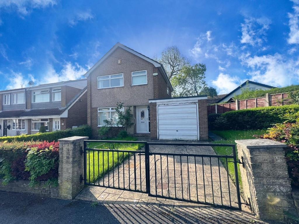 Livingstone Road, Chapeltown, Sheffield 3 bed detached house - £235,000