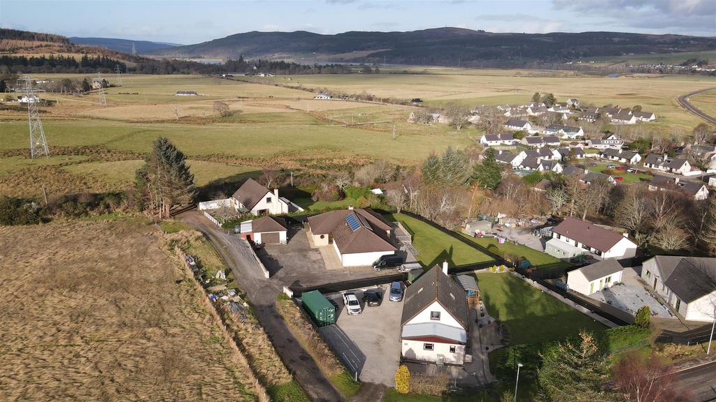 22 Ardgay Hill, Ardgay, Sutherland IV24 3DH 2 bed detached bungalow for ...