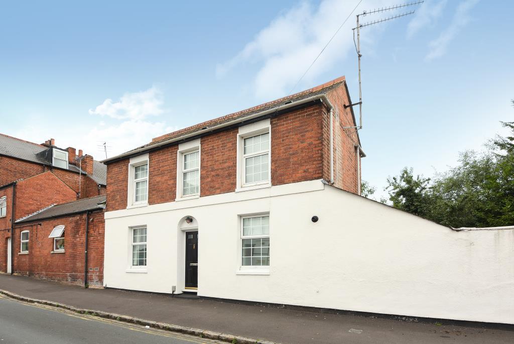 Reading, Berkshire, RG1 3 bed end of terrace house - £425,000