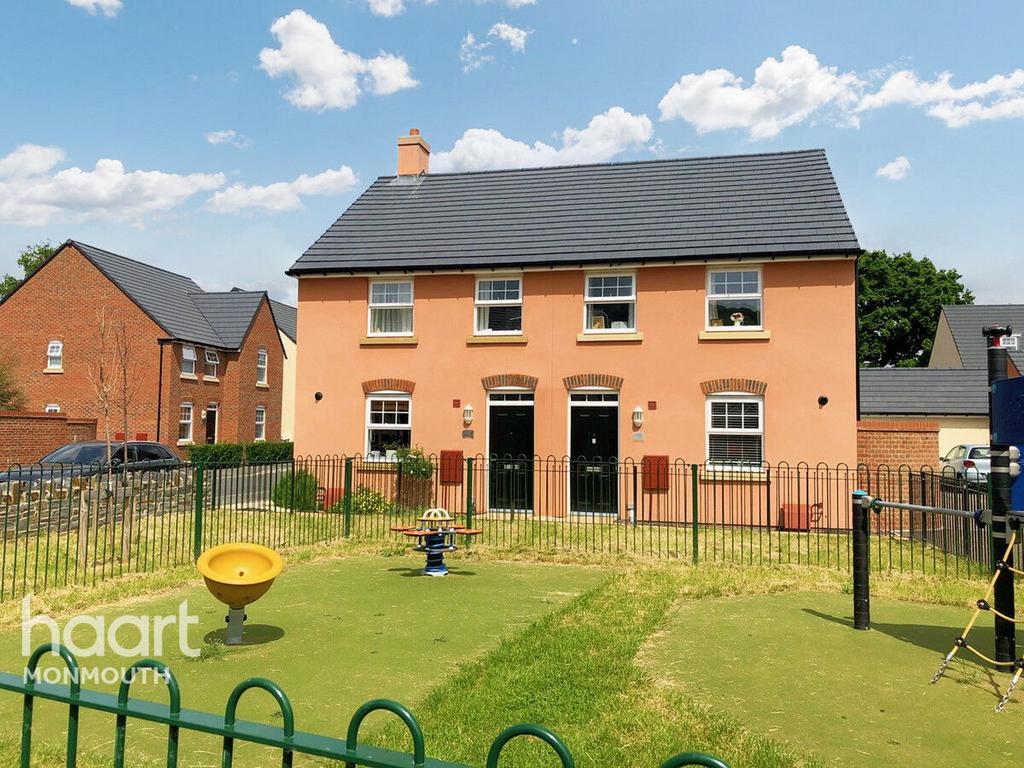 Ternata Drive, Monmouth 3 bed semi-detached house - £285,000