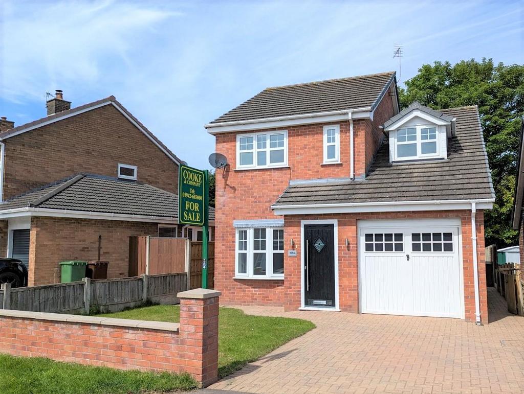 Chestnut Drive South Leigh 3 Bed Detached House For Sale £325 000