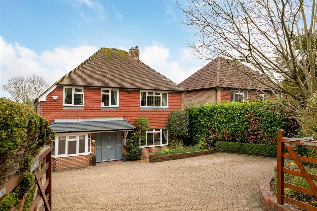Stockcroft Road, Balcombe 4 bed detached house - £1,250,000