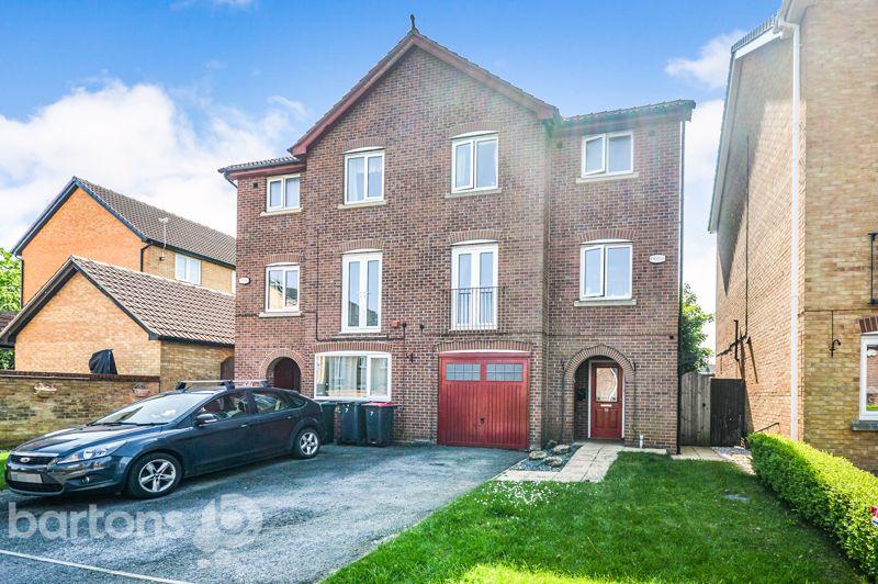 Acres View, Broom 4 bed semi-detached house - £245,000