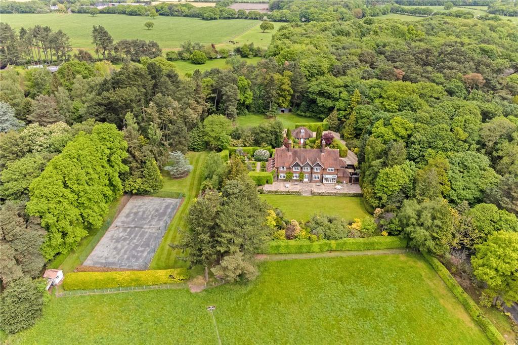 Mudhouse Lane, Burton, Neston, Cheshire, CH64 5 bed detached house for ...