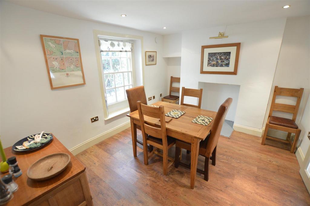 Lea Cottage, Silver Street, Reeth, Swaledale 2 bed cottage for sale - £ ...