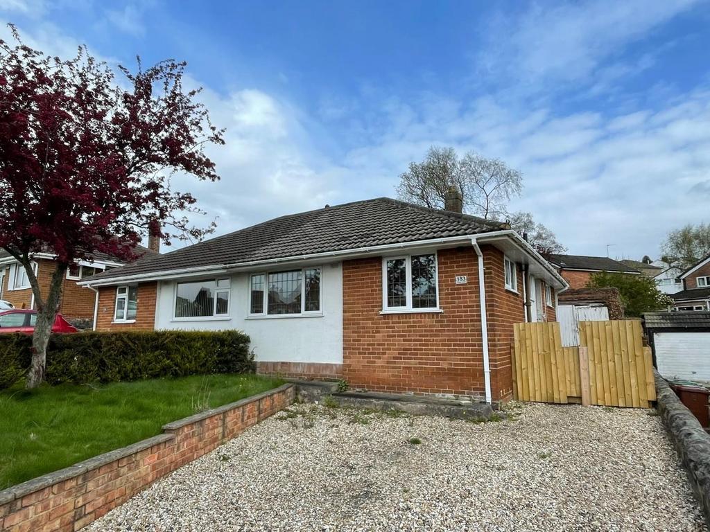 Green Lane, Cookridge, LS16 2 bed semi-detached bungalow - £950 pcm (£ ...