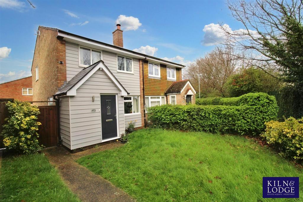 Linnet Drive Chelmsford 3 Bed Semi Detached House For Sale £350 000
