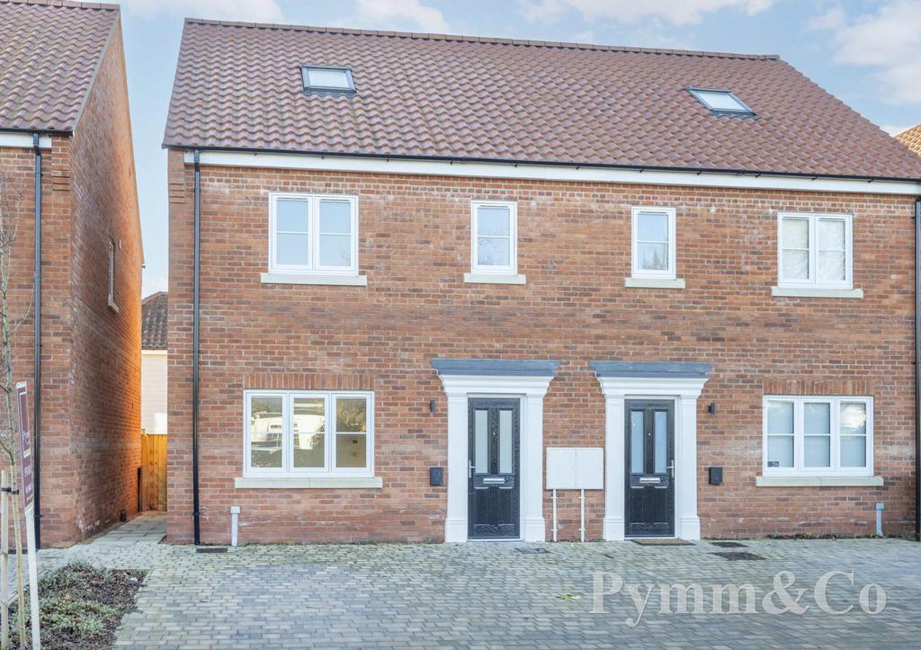 Boulton Road, Norwich NR7 3 bed semi-detached house - £325,000