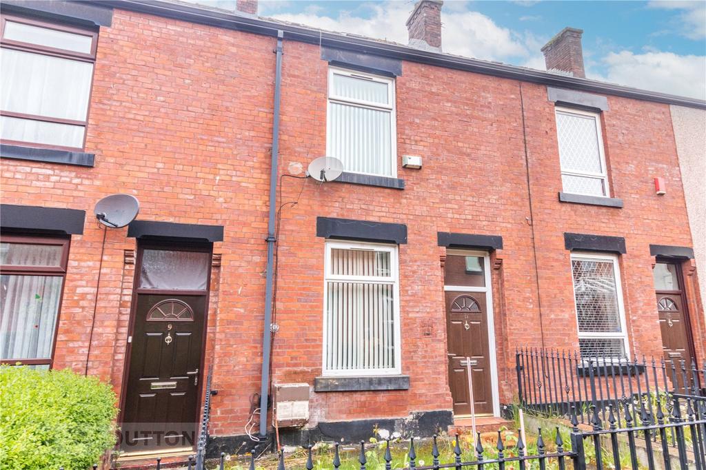 Dunsterville Terrace, Deeplish... 4 bed terraced house for sale - £149,950