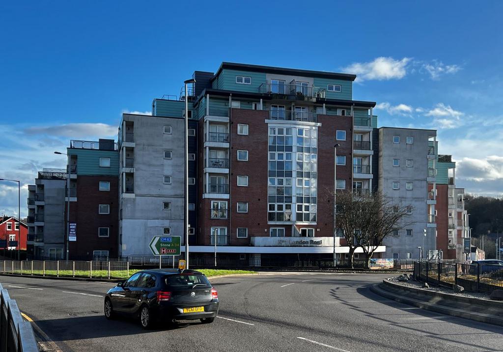 Flat 7 Tower Court, London Road, Newcastle-under-Lyme, Staffordshire ...