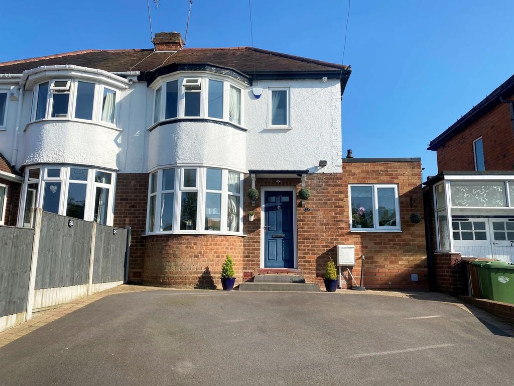 Geoffrey Road, Shirley 2 bed semi-detached house - £300,000