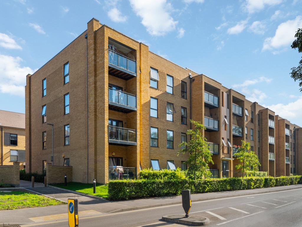 Hackbridge Road, Wallington 1 bed apartment - £119,250