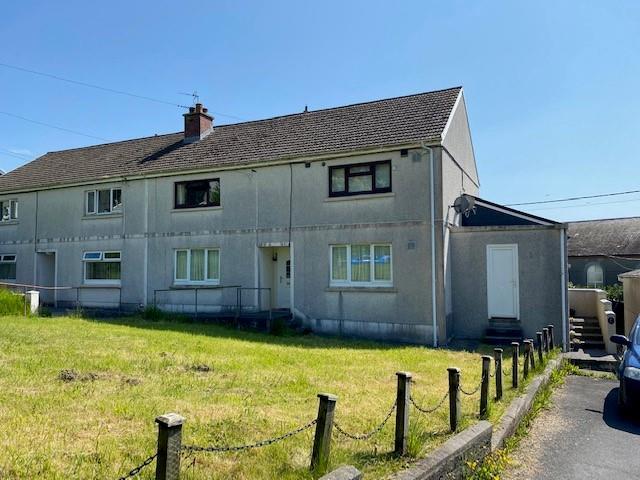 Lon Cowin, Bancyfelin, Carmarthen 2 bed flat - £92,000