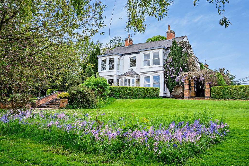 Brook House, Smeeton Westerby... 6 bed country house - £1,600,000