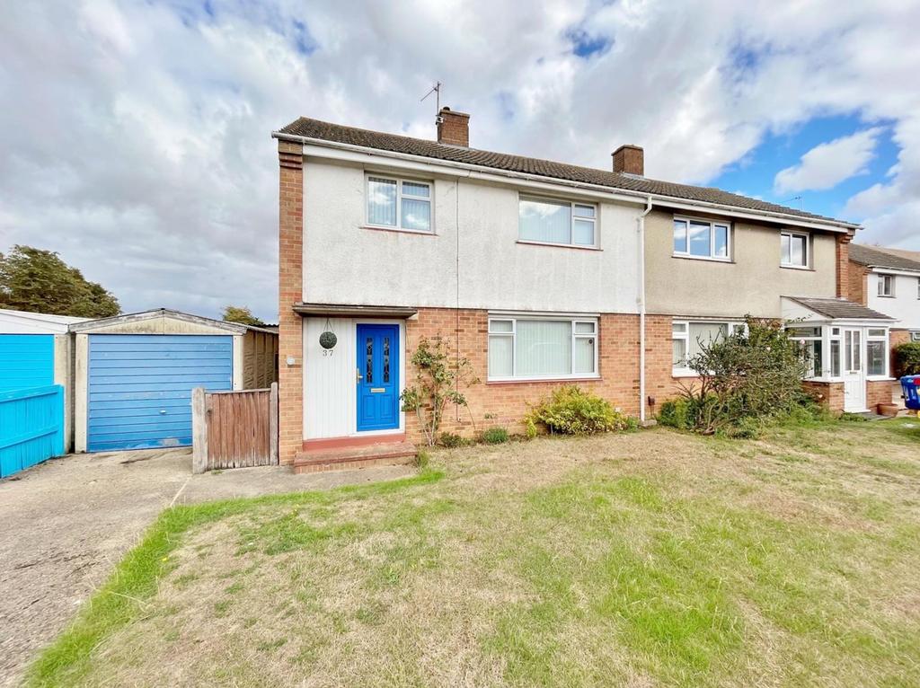 Abingdon, Abingdon OX14 3 bed semi-detached house - £400,000