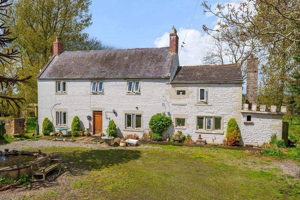Guards Hill, Walton, Brampton, Cumbria, CA8 2EB 6 bed detached house ...