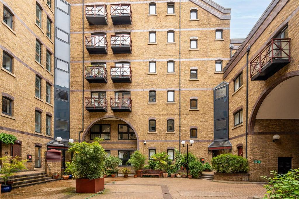 Mill Street, Shad Thames, London, SE1 1 bed flat for sale - £525,000