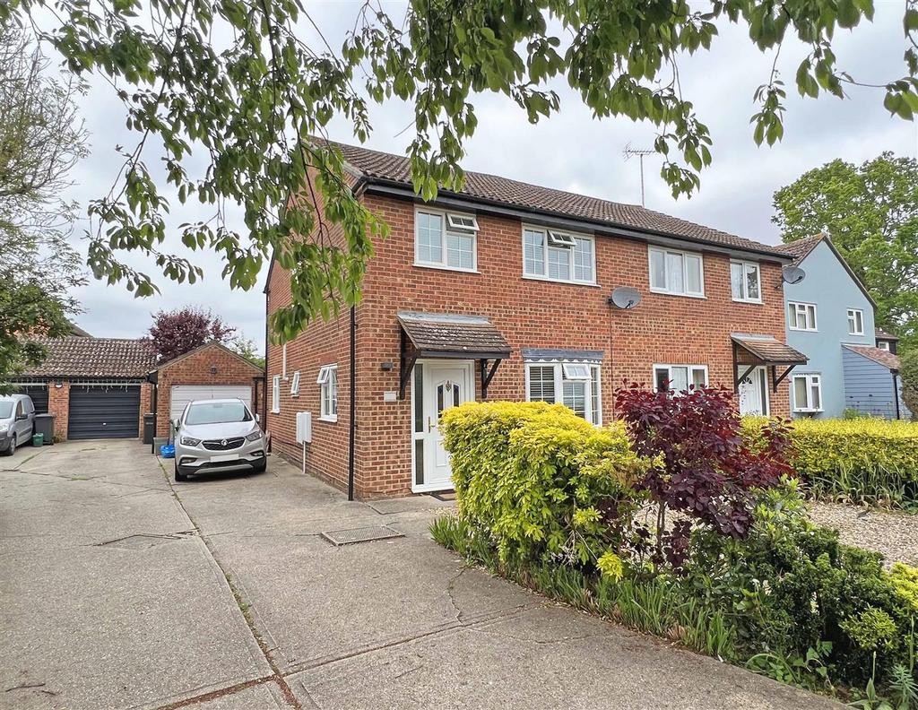 Gilpin Way White Court Braintree 3 Bed Semi Detached House For Sale