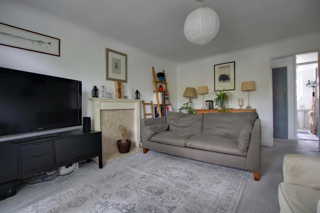 Highfield, Southampton 2 bed flat for sale - £187,500