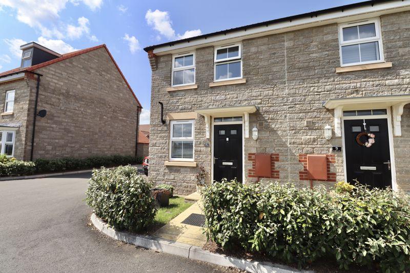 Cornflower Close, Somerton TA11 2 bed end of terrace house - £259,950