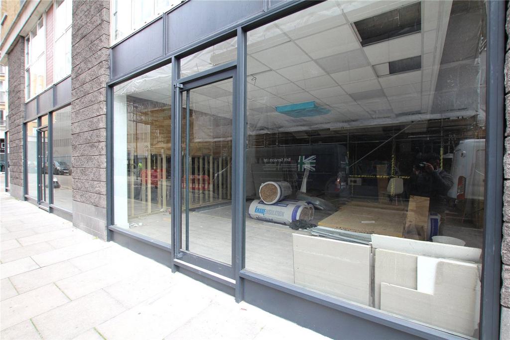 Plumbers Row, London, E1 Shop - £1,998 pcm (£461 pw)
