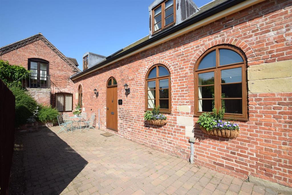 Cound Park, Cound, Shrewsbury 4 bed barn conversion - £350,000